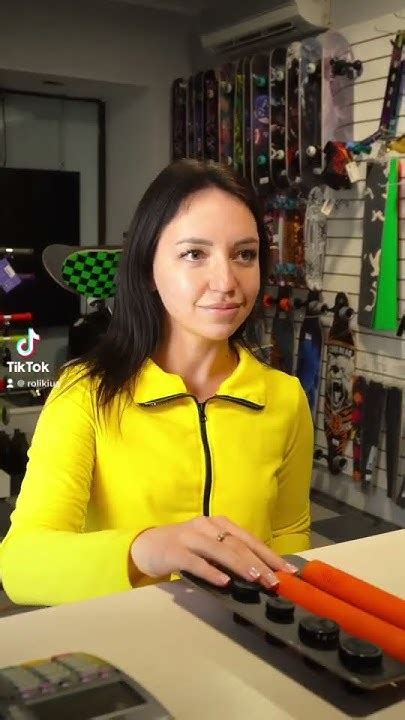 Пакетик потрібен Youtube