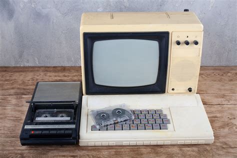 Computer Hardware Vs Software Whats The Difference