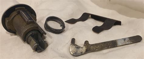 Xd Boot Lock Re Assembly Body And Exterior Ozfalcon Ford Falcon Owners Club