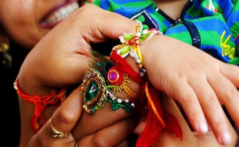 Rakshabandhan 2022 Date जाने इस बार क्‍यों खास है रक्षाबंधन बहनें
