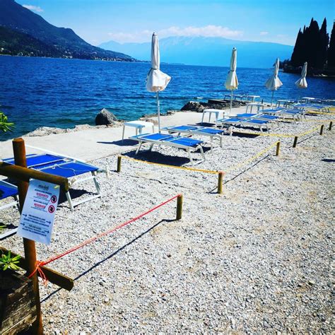 Mokai Beach Salò Bs Prenotazione Online Spiagge It