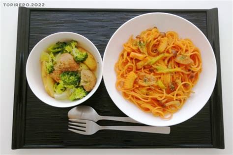 大盛りナポリタンと肉団子の洋風煮白桃フローズンとゴー様 トピレポ