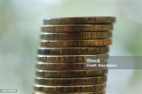 클로즈업에 동전의 스택 배경 이미지입니다 경제 및 금융 0명에 대한 스톡 사진 및 기타 이미지 0명 개념 경제 Istock