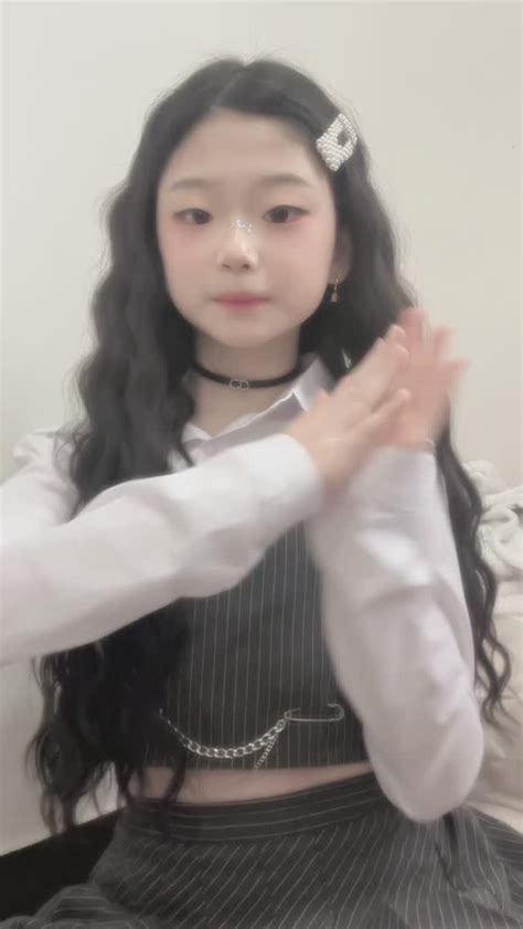 김다애 마루는 강쥐🤎 김다애13아이돌아이돌지망생키즈모델롤러댄스 Instagram