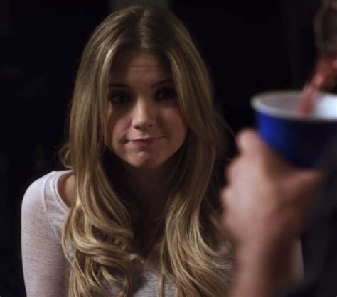 Prety Little Liars Pretty Little Ashely Benson Pll Cast Hanna Marin