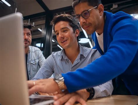 Hire Frontend Developers Digitalsuits