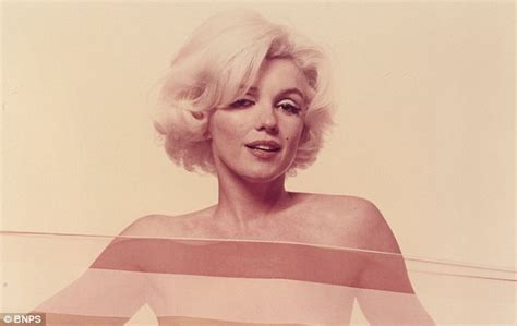 Topless Pictures Of Marilyn Monroe Emerge Taken On Her Last Ever Photo Shoot Daily Mail Online