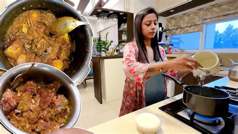 Siter Raate Kosha Khashir Mangsho Aar Gorom Bhat Diye Dinner Ta Jome