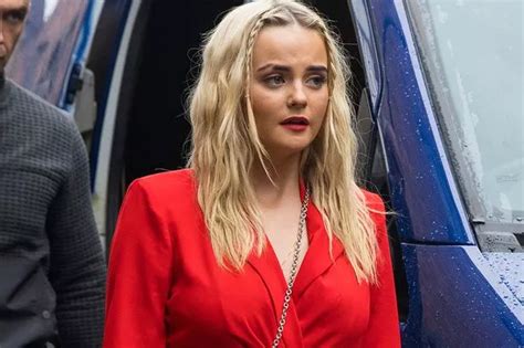 Corries Millie Gibson Explains Reason For Quitting Soap Ahead Of