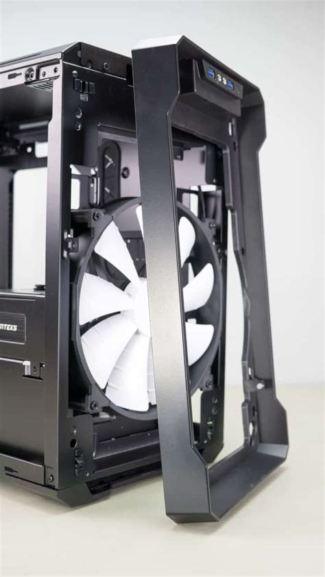 Phanteks Enthoo EVOLV ITX Case Review Page Of ThinkComputers Org