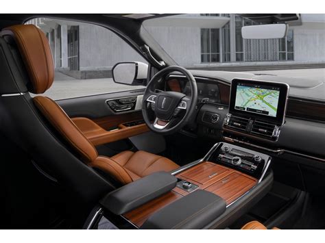 2023 Lincoln Navigator 166 Interior Photos Us News