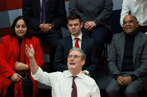 Keir Starmer Sets Out Five Key Pledges ‘to Give Britain Back Hope And
