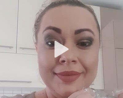 Emmamature Mfc Share