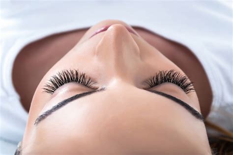 10 Makeup Tricks For Droopy Eyelids My Healthcare Tips