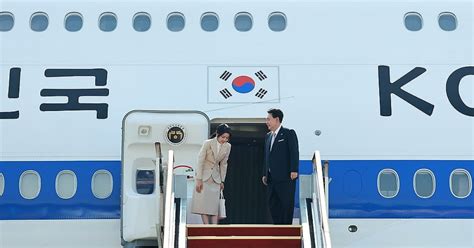윤석열 대통령 부부 중앙아시아 3개국 순방 출국