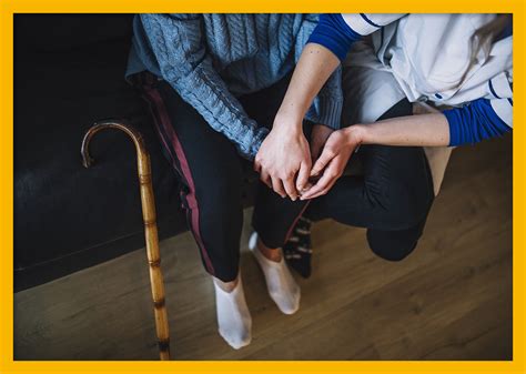 파킨슨병 환자가 겪는 운동 증상 문제 건강검진정보