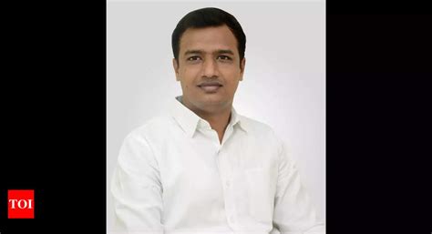 In Tamil Nadu Aiadmk Candidate Does A Firewalk Chennai News Times
