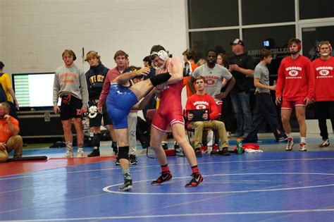 Sammy Saunders Wrestling Wabash College Athletics