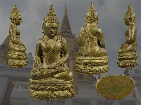 พระกริ่งทั่วไปก่อนปี ๒๕๐๐ พระกริ่งไพรีพินาศ 2495 บัวแหลมสวยมากๆ ที่