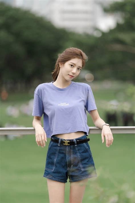 น้องเหม่เหม ธัญญวีร์ 1 Set สวยๆ