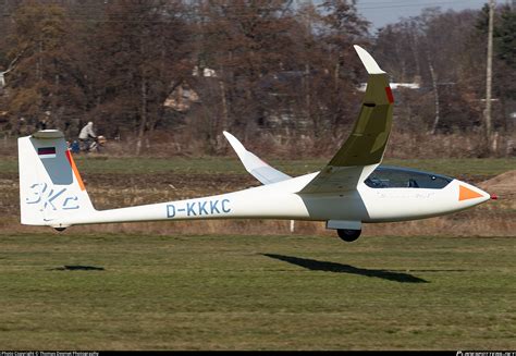 D Kkkc Private Schempp Hirth Discus 2ct Photo By Thomas Desmet