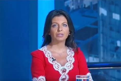 Rosyjska dziennikarka błyszczy na wizji Twierdzi że Rosja jest zagrożona naTemat pl