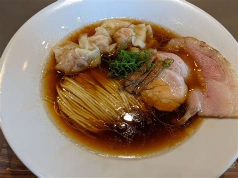『ワンタン醤油らぁ麺』ramen Break Beatsのレビュー ラーメンデータベース