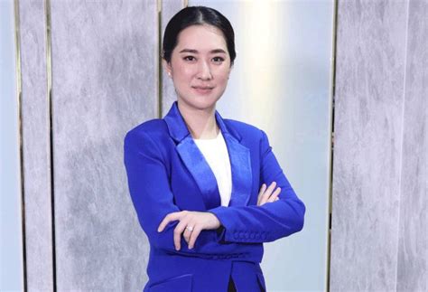 Ylg ชี้ บาทอ่อน ราคาทองทรงตัว 28 500 30 000 บาท Inn News Line Today