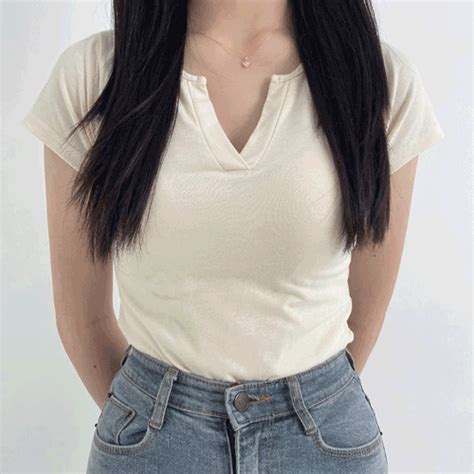 쫀쫀 스판 핏보장 데일리룩 오오티디 캐주얼룩 트렌디룩 꾸안꾸 필수템 슬림핏반팔티 라운드티