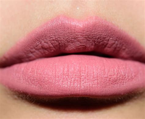 Estee Lauder Suit Up Pure Color Matte Lipstick Review And Swatches
