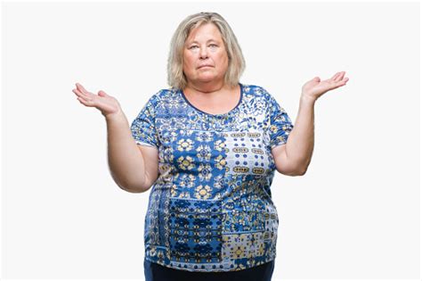 발생 하는 손과 팔으로 고립 된 배경 우 둔 하 고 혼란 스 러 워 식 이상의 백인 여자 수석 더하기 크기 의심 개념입니다