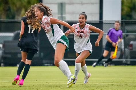 Hurricanes Storm Past Hatters 3 0 University Of Miami Athletics