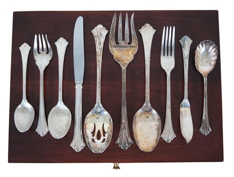 65 Pc Vintage Reed And Barton Highlands Silver Plate Flatware Set And