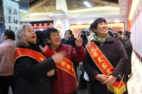 基层动态丨七师胡杨河市妇联举行军垦家风馆揭牌仪式澎湃号·政务澎湃新闻 The Paper