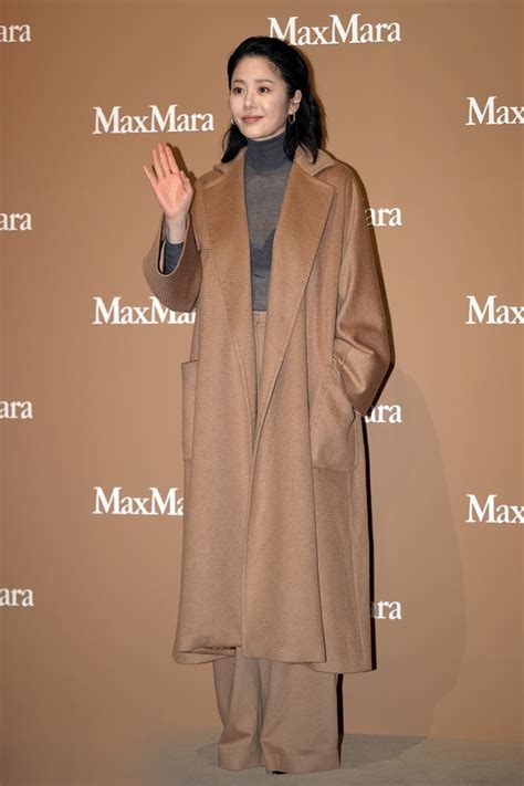 24s Com 30 할인코드 고현정 막스마라 루드밀라 코트 808만원 → 420만원 막스마라 테디 케이프 막스마라 세이파 롱패딩 미우미우 지갑 르메르 귀걸이