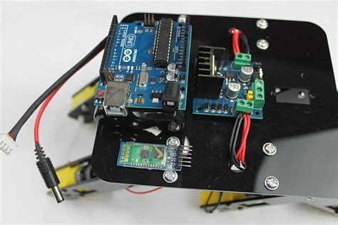 Build Your Own Mars Rover Robot Using Arduino