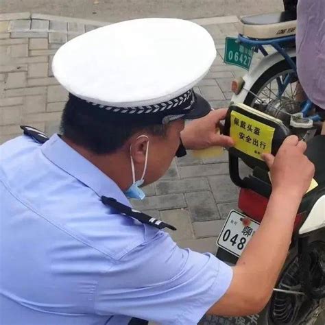 临清启动“荧光守护”行动！反光夜间自行车