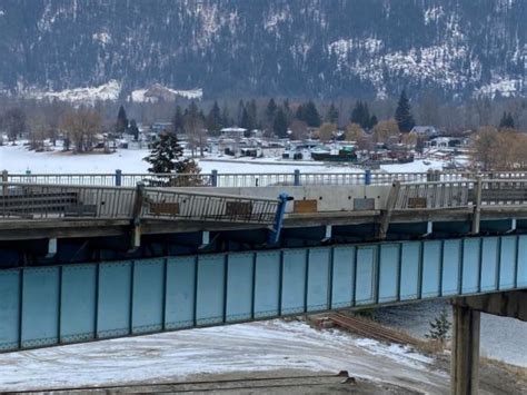 Hwy 1 Bridge Concerned Residents Long Before Fatal Bc Crash Cbc News