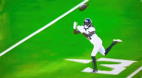 Calvin Ridley Dropped Pass Vs Titans Costs Jaguars Division Title