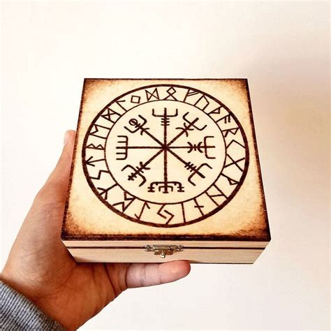 Vegvísir Viking Compass Wooden Box Pyrography Wood Burning Art Wood