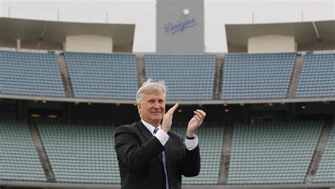 Dodgers Owner Mark Walter Explores Possible Purchase Of L A Times