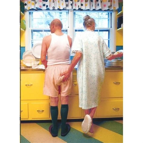 Bonne Fête Mon Amour Couple âgé Qui Fait La Vaisselle La Jouetterie