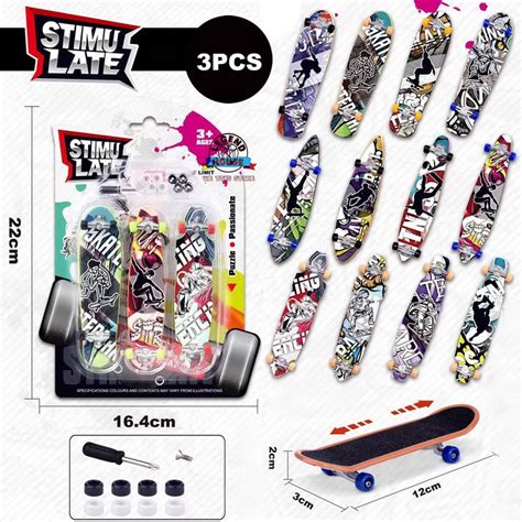 Finger Skateboard 3 Pcs Set Mini Fingerboard Skate Toys Shopee Malaysia