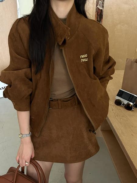 Комплект верхней одежды Miu Miu купить на Ozon по низкой цене 1781235356