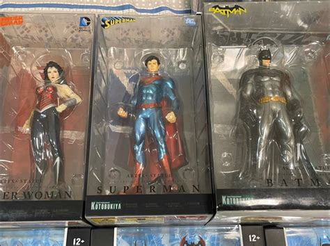 Kotobukiya Dc Comics Artfx Statue Wonder Woman Superman Batman The Flash Cyborg Green Latern