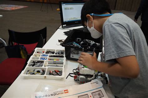 พิพิธภัณฑ์เทคโนโลยีสารสนเทศ อพวช กิจกรรม Ev3 Motor Ultrasonic Sensor 2dayscamp ตอน Robot