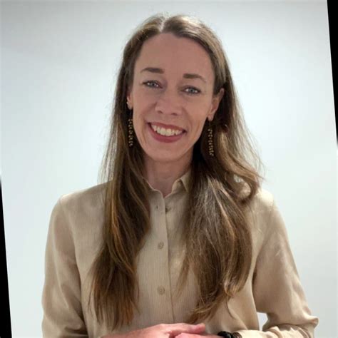 Alison Mcnulty Gallery Director Ann Street Gallery Linkedin