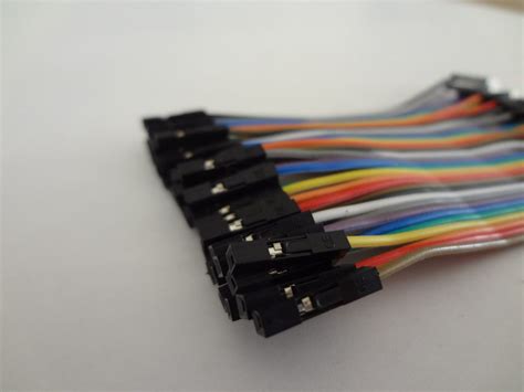 Cabo Jumper 20cm Macho X Femea 40 Unidades Para Arduino Pic Armazém
