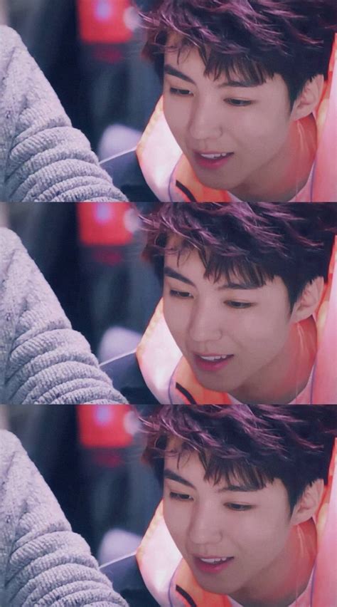 Ghim C A U Tr N