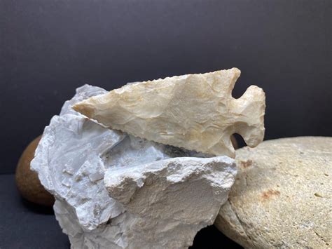 Nice 35 Authentic Thebes Arrowhead Projectile Pointspear Tip